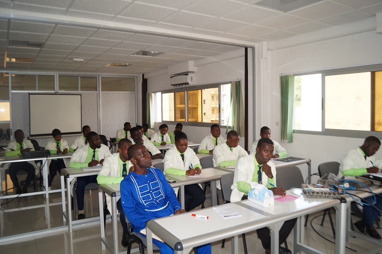 ETIC | L'excellence par le travail